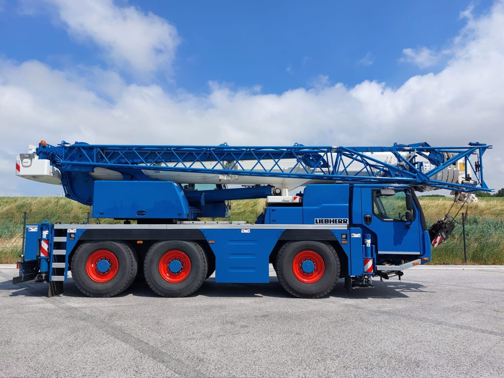 LIEBHERR LTM1055-3.2 55 Ton - Heavy Lift Europe BV